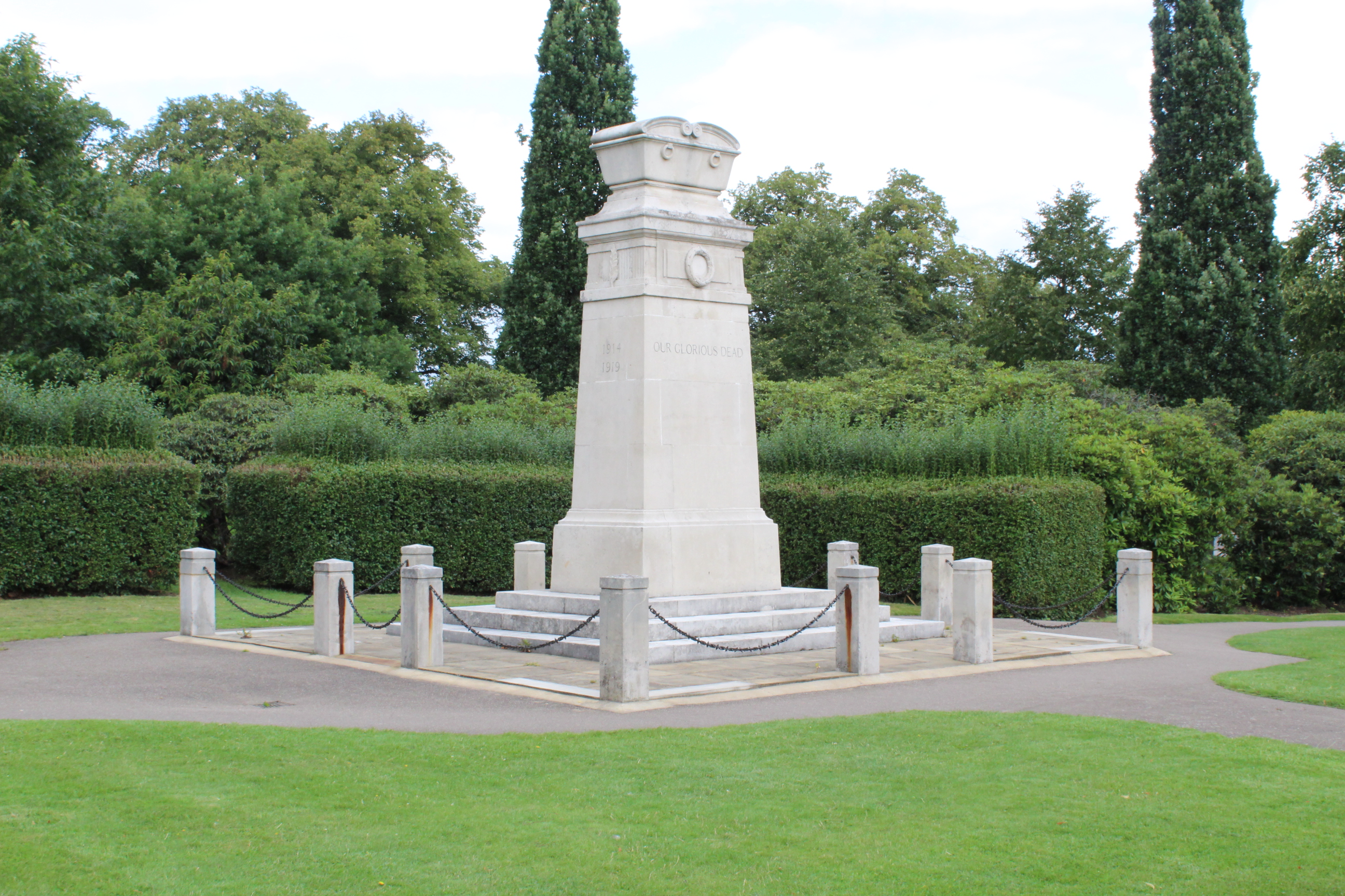 Enfield - War Memorials Online